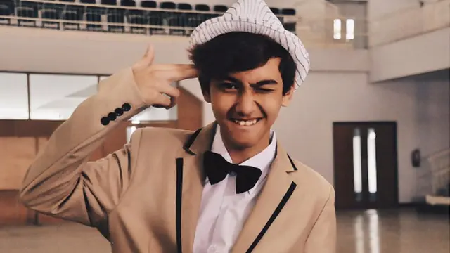 Sosok Ari Irham yang Populer di Sinetron Super Puber - ShowBiz Liputan6.com