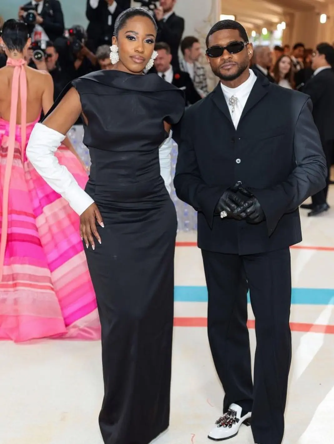 10 Potret Fashion Seleb Bareng Partner-nya Saat di Met Gala dari Robert ...