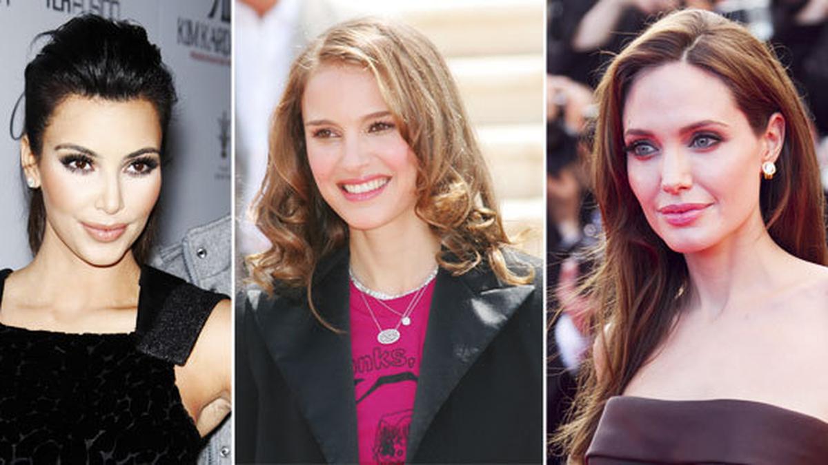 Video Tutorial Makeup Ala Artis - Beauty Fimela.com