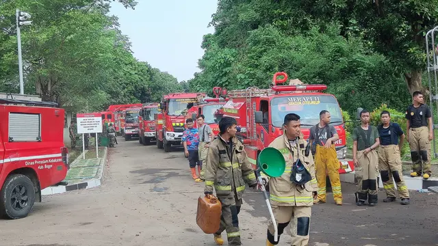 Kondisi Terkini di Lokasi Kebakaran Gudang Peluru Bekasi, 90 Persen Bangunan Ludes Terbakar ...