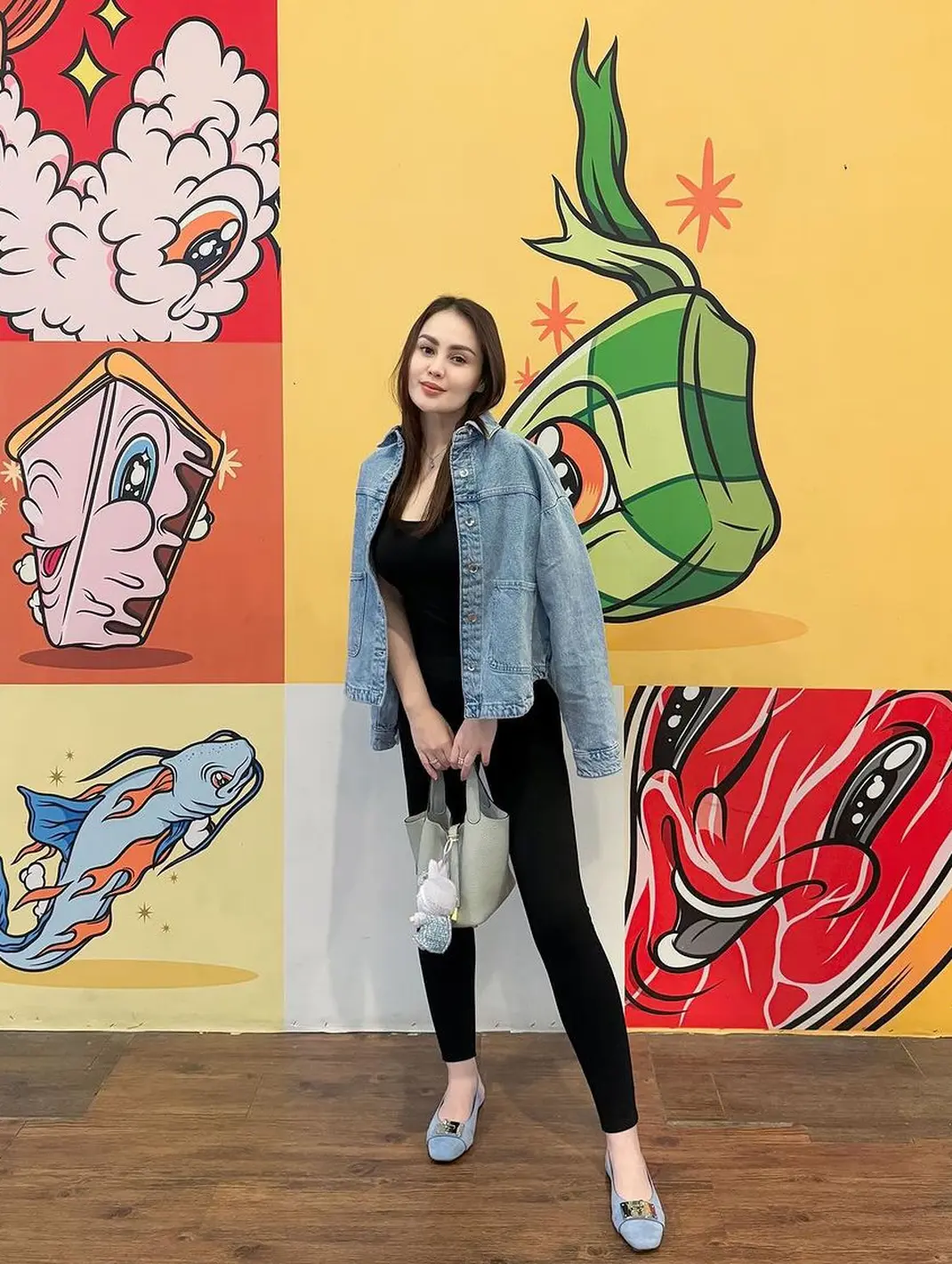 6 Potret Penampilan Beda Jennifer Dunn Usai jalani Operasi Potong ...