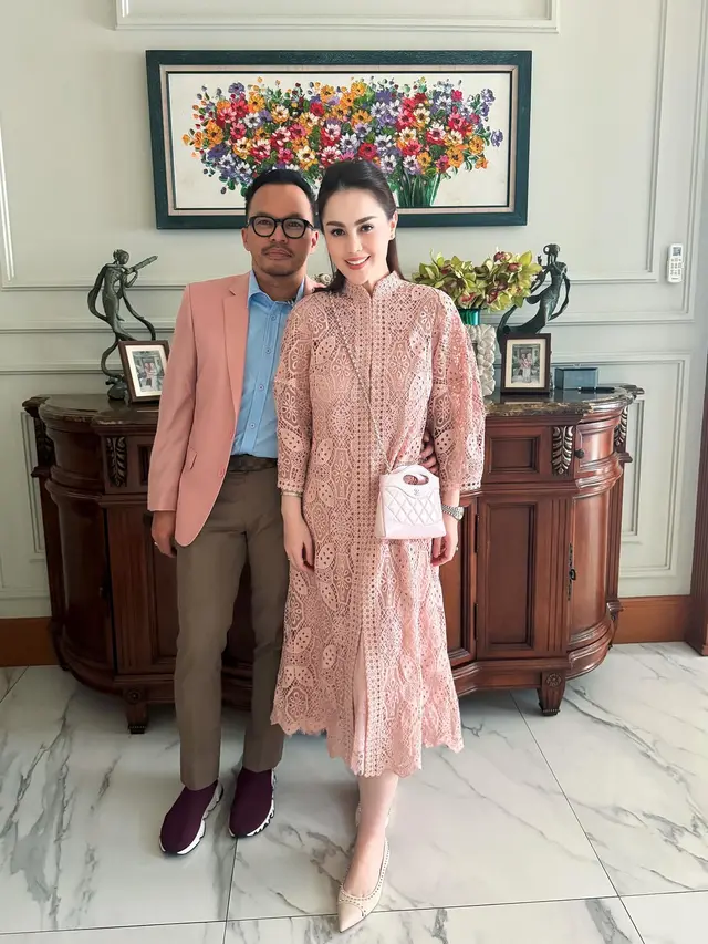 10 Potret Kompak dan Mesra Jennifer Dunn Bareng Faisal Haris yang Tuai ...