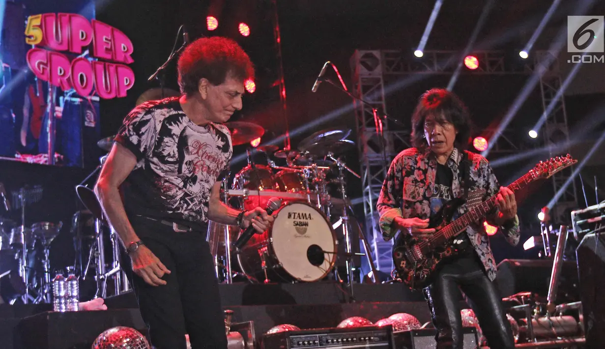 PHOTO: Keren, God Bless hingga Sheila on 7 Meriahkan Konser Super Group ...