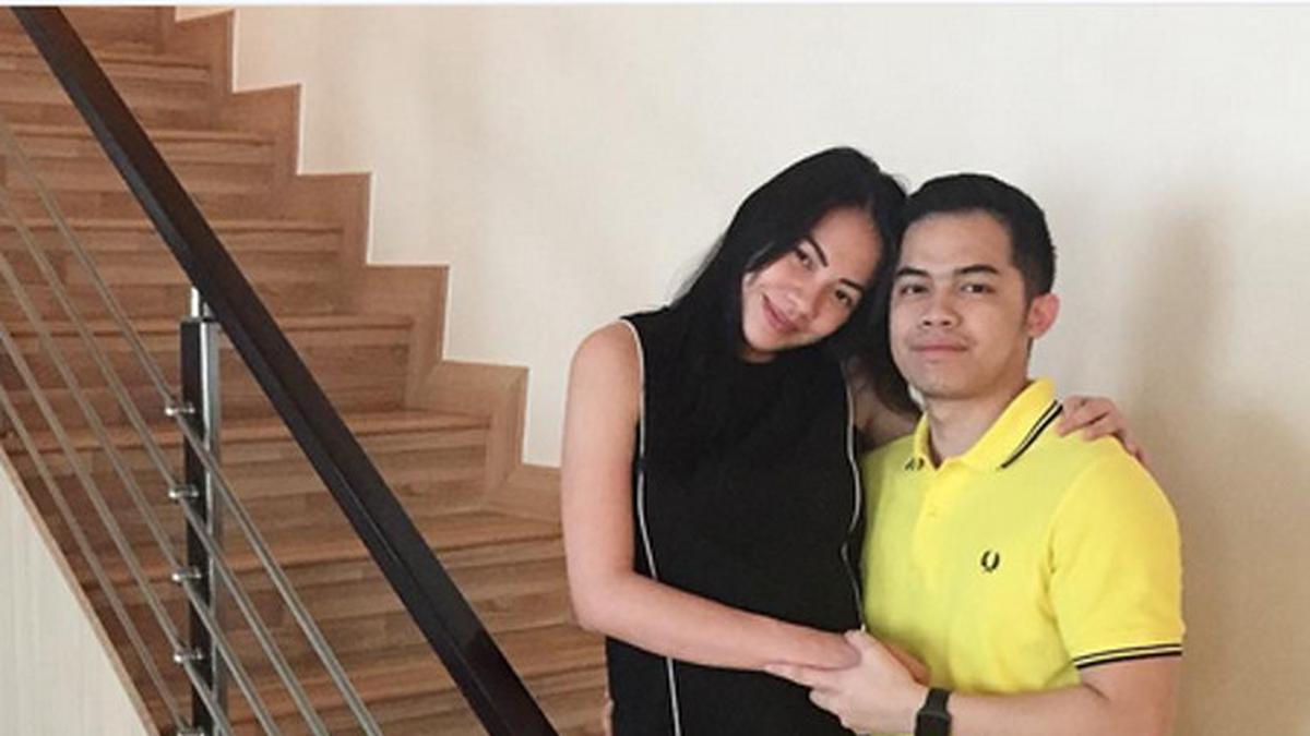 Perihal Kelahiran Kezia Karamoy, Ini Tanggapan Keluarga - Entertainment Fimela.com