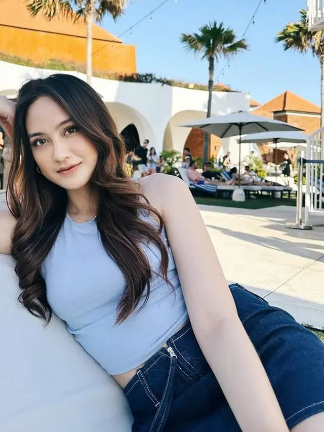 6 Adu Gaya Syifa Hadju dan Salshabilla Adriani saat Liburan ke Bali, Kenakan Dress saat ke ...