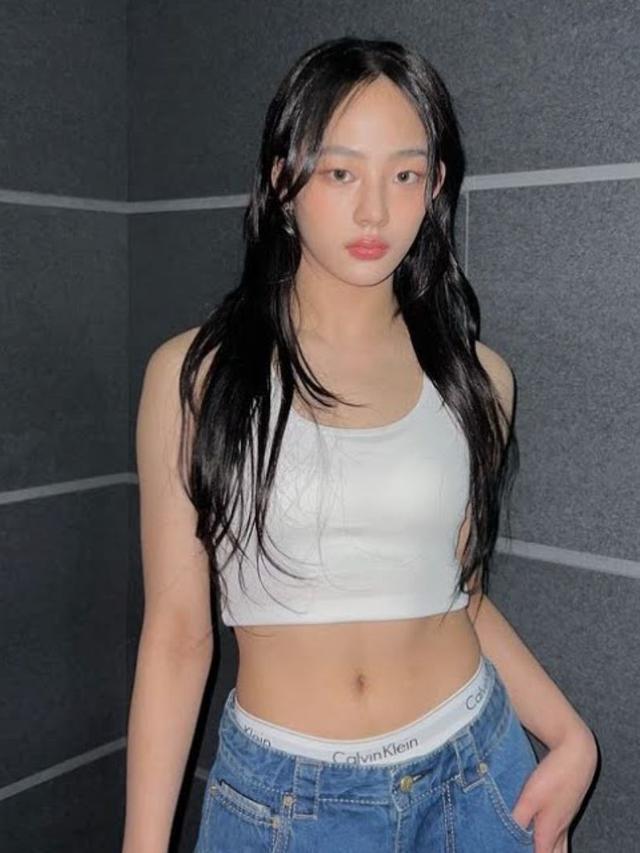 5 Idol K-Pop Generasi Terbaru dengan Visual Layaknya Dewi, Mendekati ...