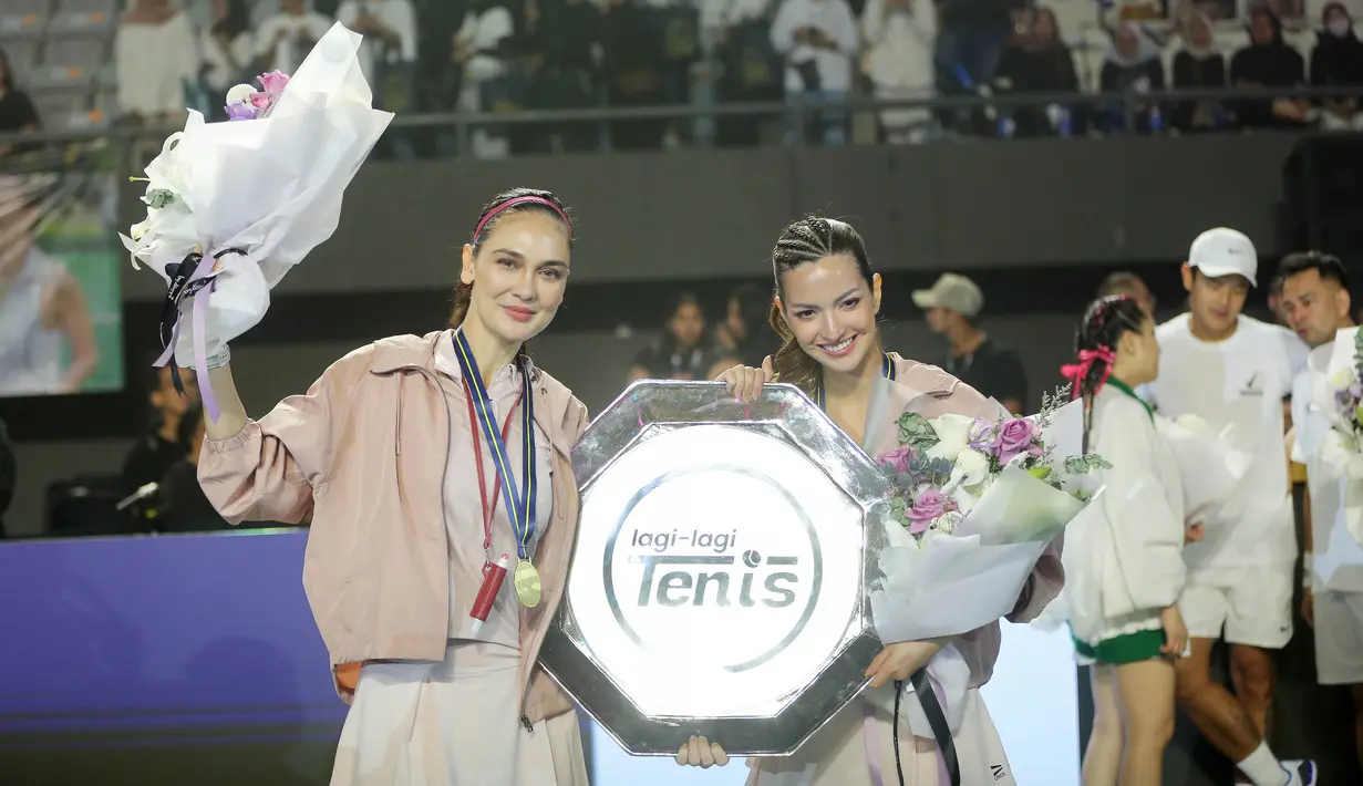 7 Potret Selebrasi Luna Maya dan Nia Ramadhani saat Menang di Lagi-Lagi Tenis - Photo Fimela.com