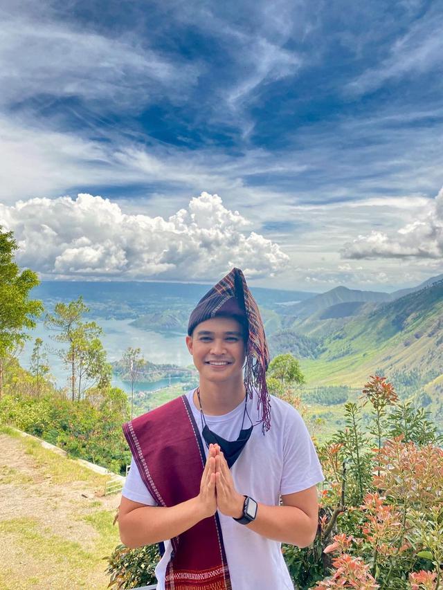 7 Momen Seru Liburan Aiman Ricky Ke Pulau Samosir, Tampil Pakai Topi ...