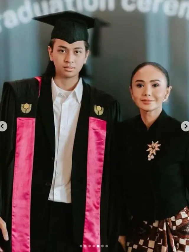 6 Potret Keakraban Yuni Shara Bersama Cavin Obrient, Anak Sulung ...