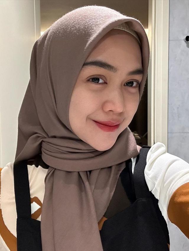 Ria Ricis Terharu Follower-nya Pengin Umrah Tapi Duit Tak Cukup ...