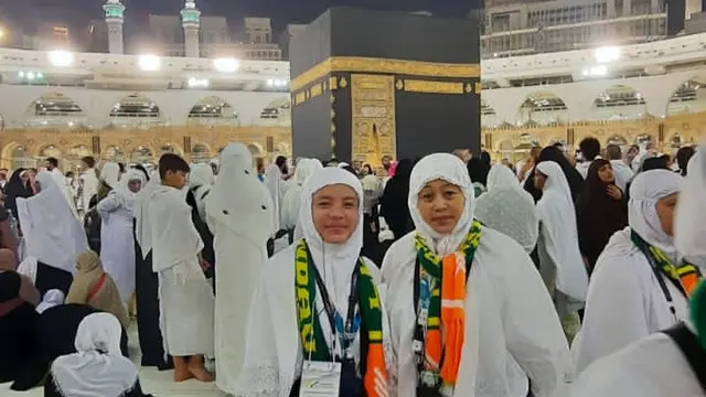 Kisah Spiritual Ketut Sanjaya Saat Umrah: Bisa Cium Hajar Aswad Dibantu ...
