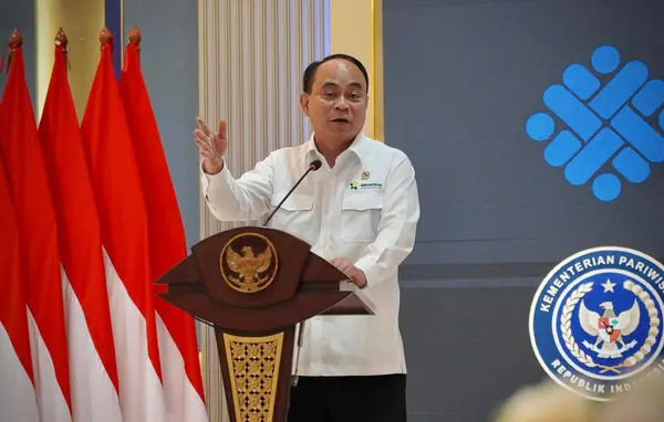 12 Rekomendasi APK Desain Baju, Mudah Digunakan Pemula di HP dan Laptop ...