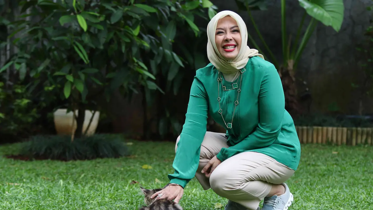 Nur Asia Uno: Keluarga Itu Prioritas, Urusan Rumah Beres Baru Kerjakan yang Lain - Bisnis ...