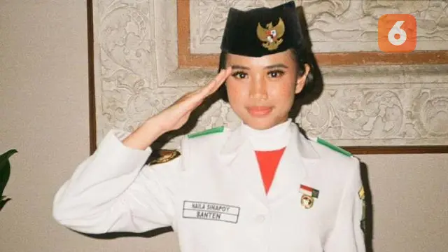 6 Potret Naila Aulita Alqubra Sinapoy, Gadis Paskibraka Mahir 5 Bahasa Asing yang Bermimpi Kerja ...