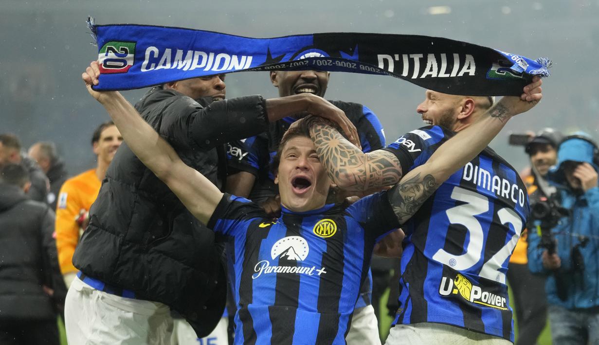 Senyum Semringah Inter Milan Juara Liga Italia
