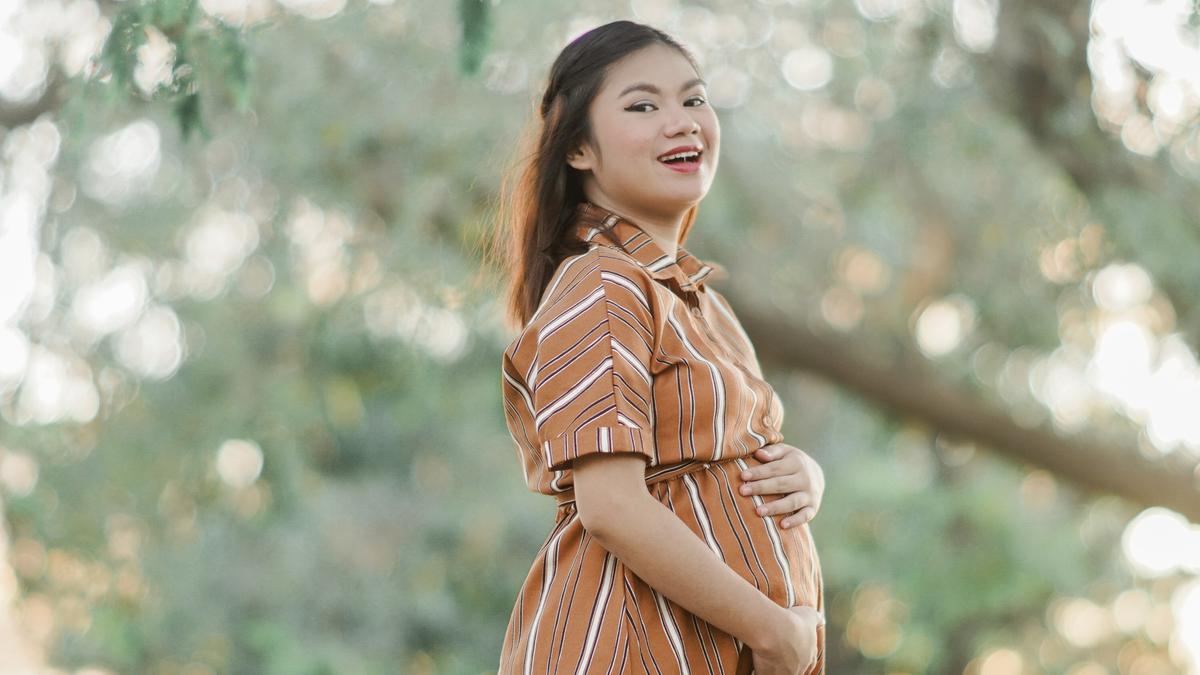 8 Mitos Larangan Bagi Perempuan Hamil menurut Adat Jawa - Parenting ...