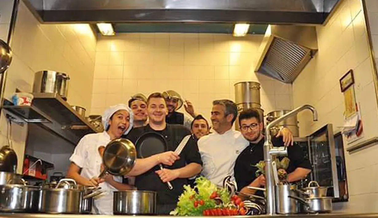 FOTO: Potret Selly Ambar Marino, Adik Putri Marino yang Tak Kalah ...