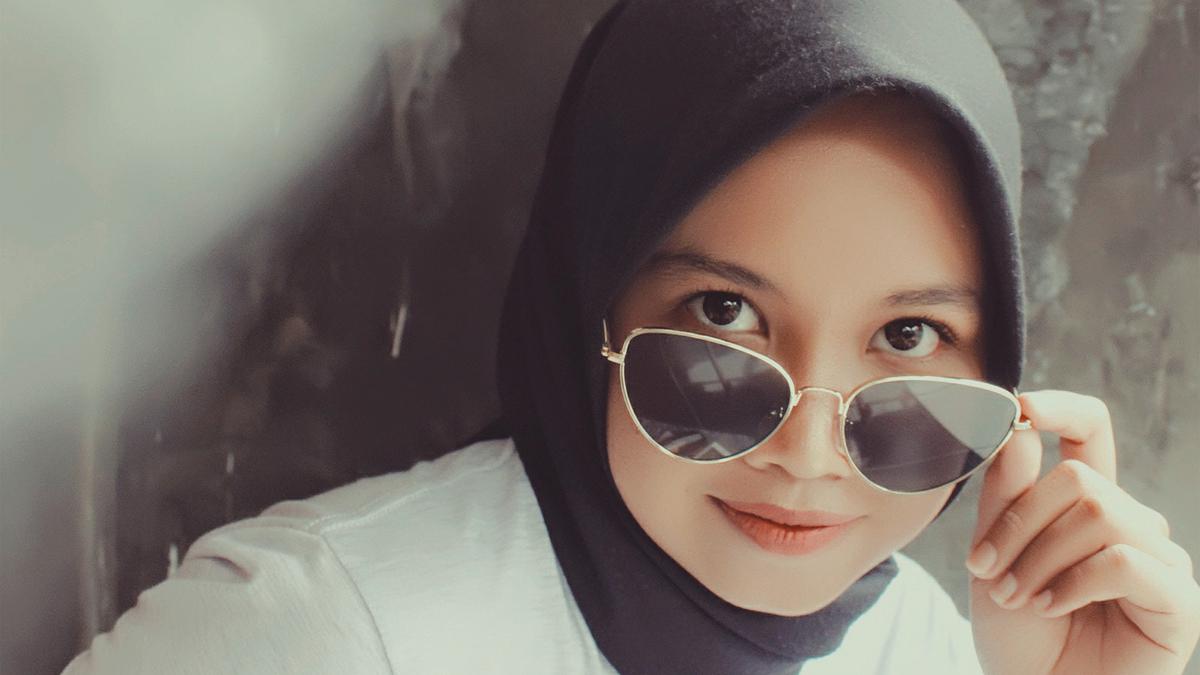 7 Cara Merawat Mata Agar Tetap Indah dan Sehat Saat Lebaran - Beauty ...