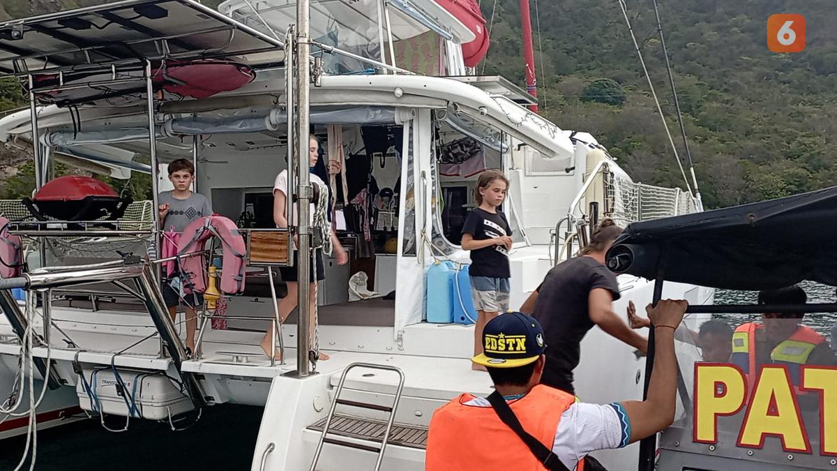 Aksi 'Slonong Boy' 3 Kapal Pesiar Asing Bikin Kaget Warga di Boalemo Gorontalo - Regional ...