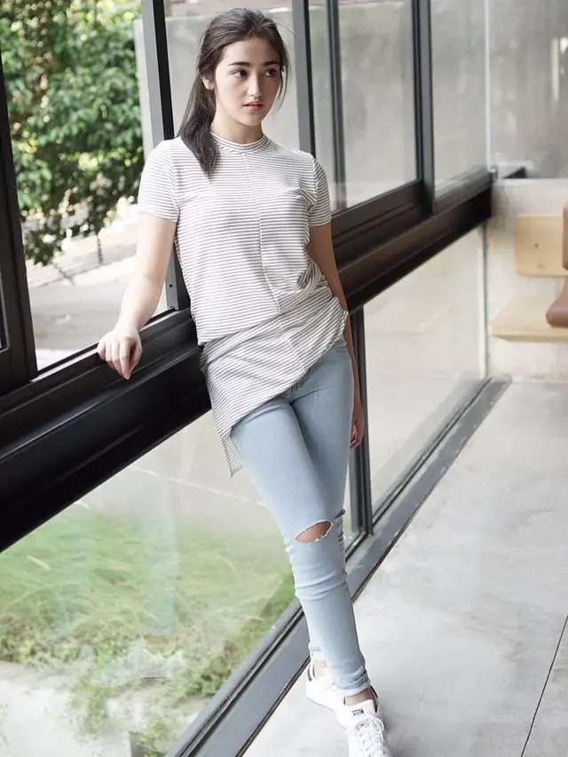 Dari Kecil Sudah Cantik, Intip Potret Visual Ranty Maria yang Pesonanya tak Pernah Pudar ...