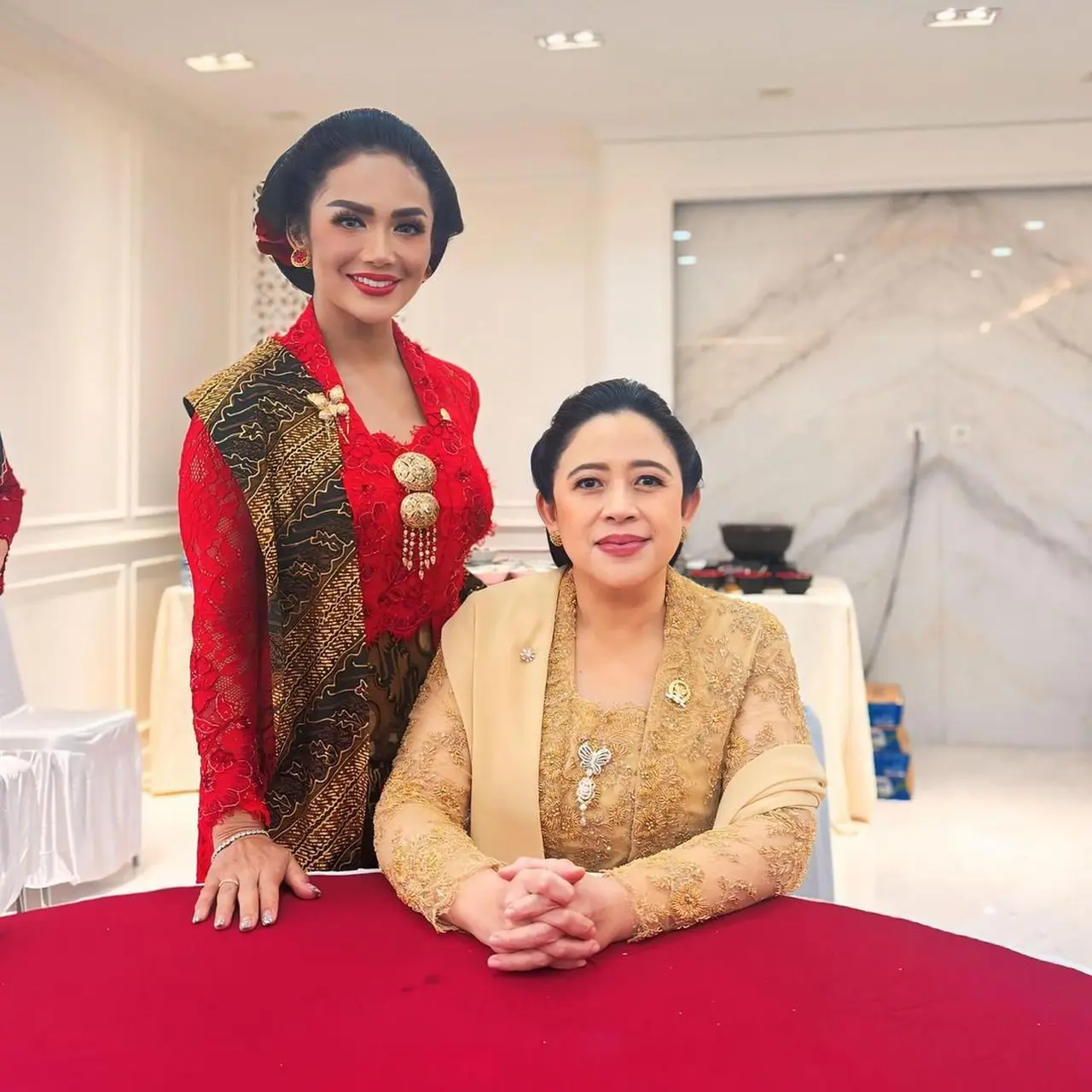 6 Potret Krisdayanti Berkebaya Merah di Sidang Tahunan MPR 2024 ...