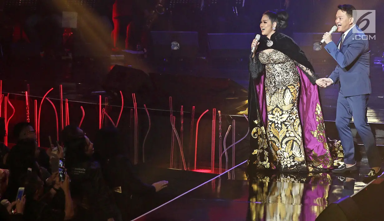 PHOTO: Penyanyi dan Musisi Muda Ramaikan Panggung Konser September ...