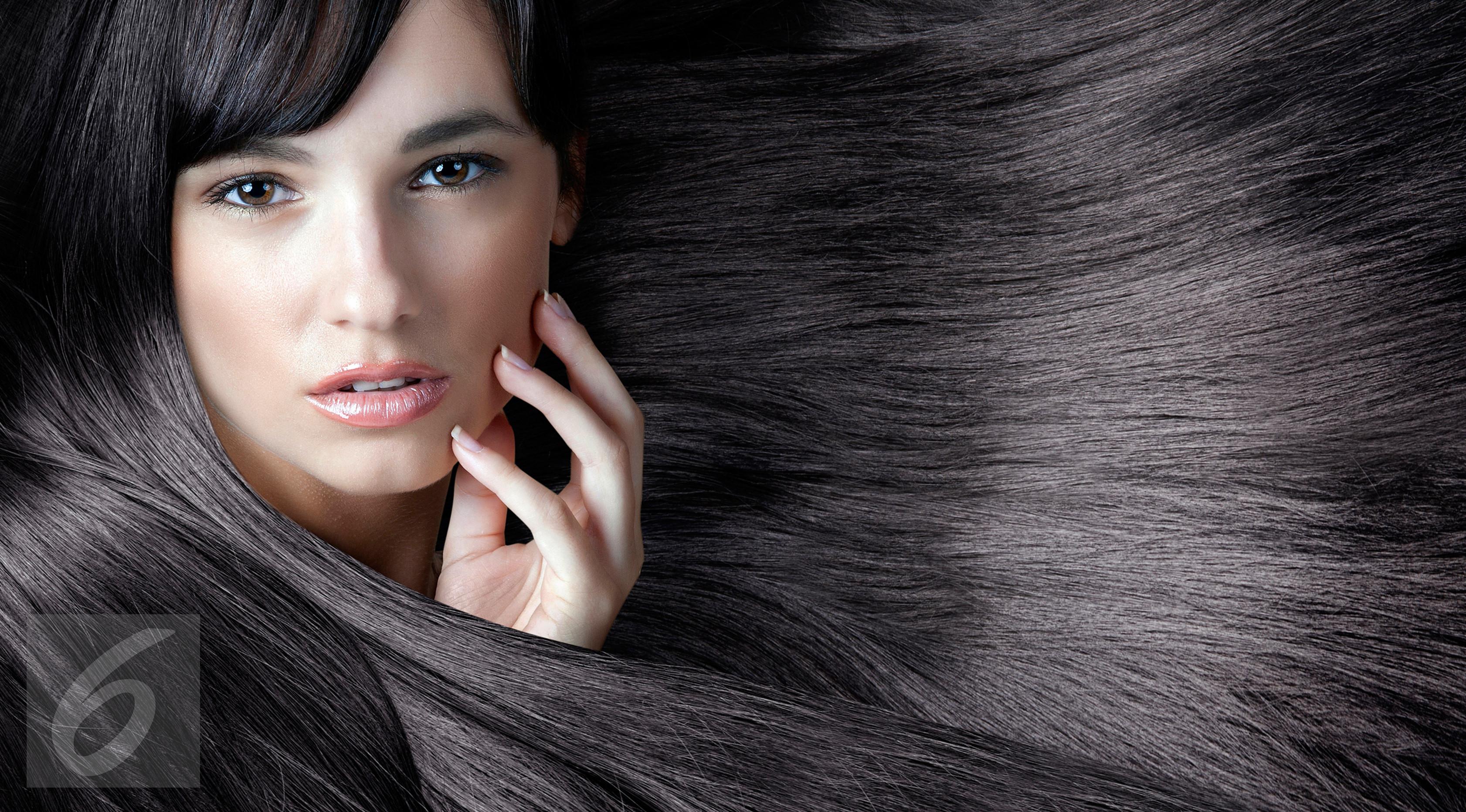 6 Mitos Seputar Rambut yang Harus Anda Tinggalkan - Fashion & Beauty ...