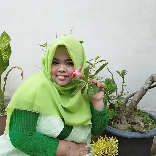 Kekeyi Bikin Heboh dengan Penampilan Baru yang Bikin Pangling - ShowBiz ...