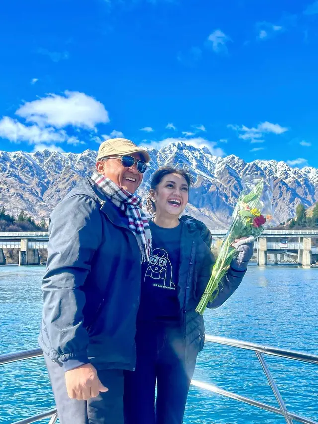 7 Potret Bella Saphira Rayakan Anniversary ke-11 di New Zealand, Bak Bulan Madu - Hot Liputan6.com