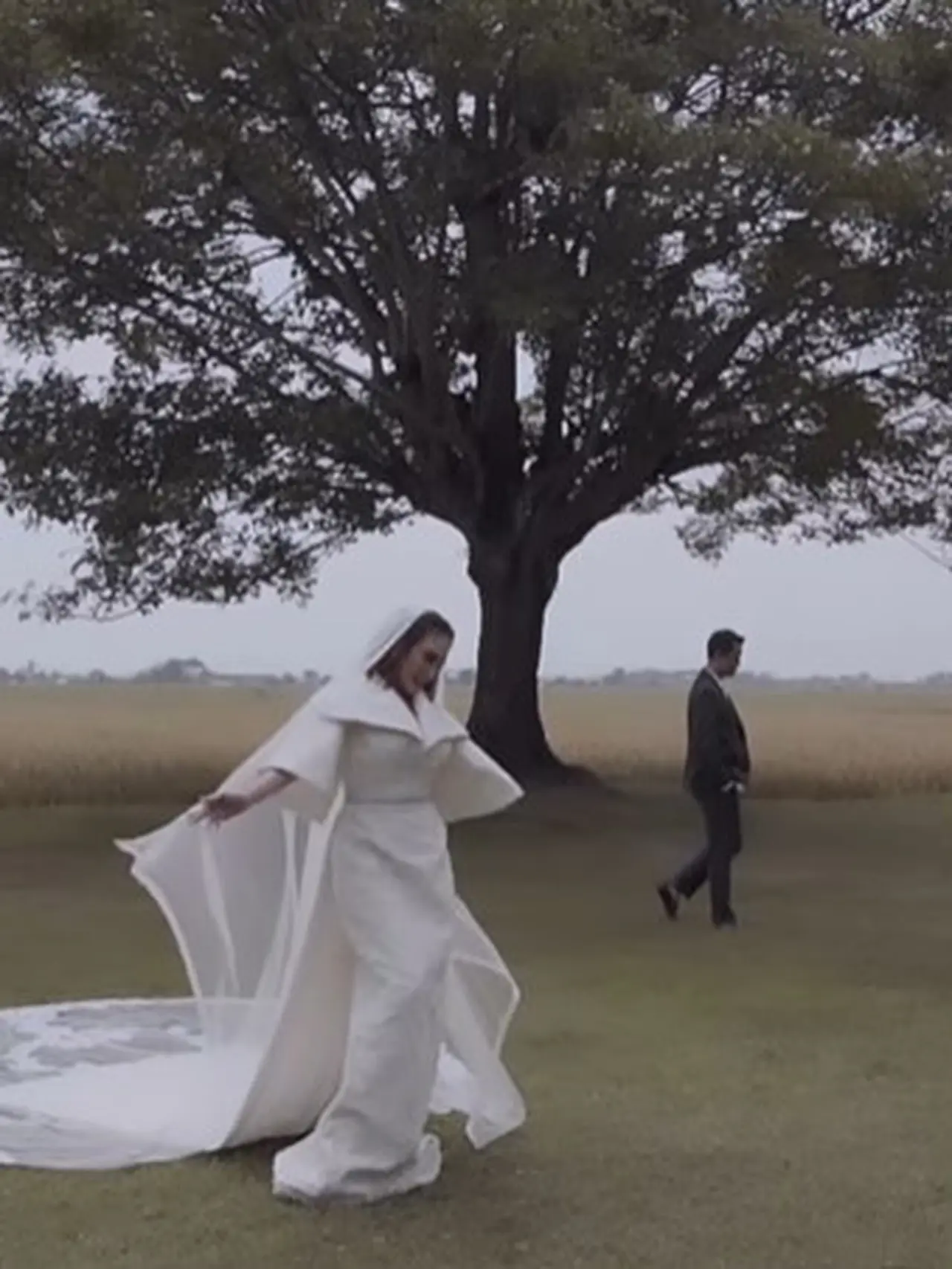 Segera Menikah dengan Agung Nugraha, Intip 10 Potret Prewedding Kiki Amalia yang Sangat Hangat ...