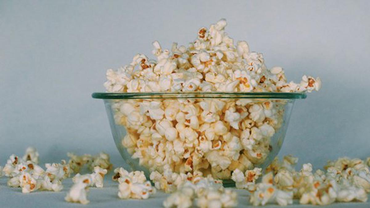 Resep Camilan Sehat: Popcorn Topping Madu Kayu Manis