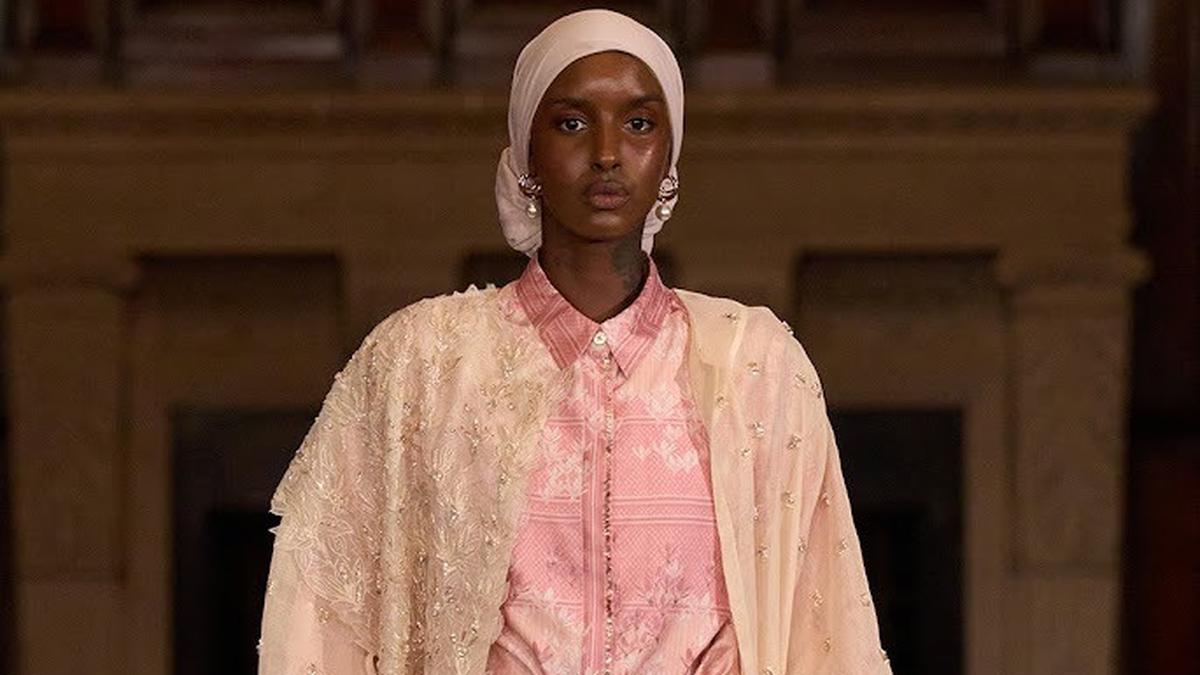 Cerita Brand Lokal kami. Taklukan Runway di New York, London, dan Paris ...