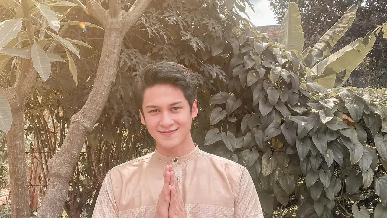 Tak Hadir di Acara Ultah Sang Ayah, Antonio Blanco Jr Pemain Buku ...