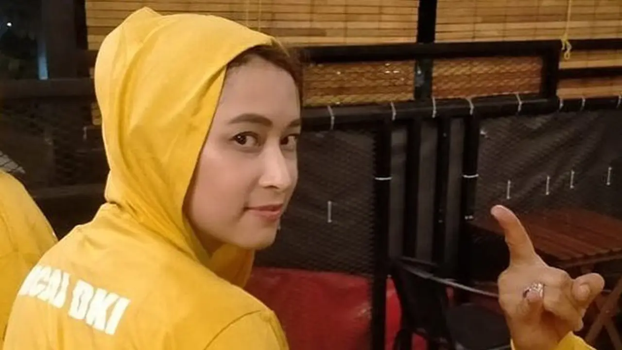Vera Lasut Kembali Ke Alam dengan Ikut Komunitas Motor Camping ...