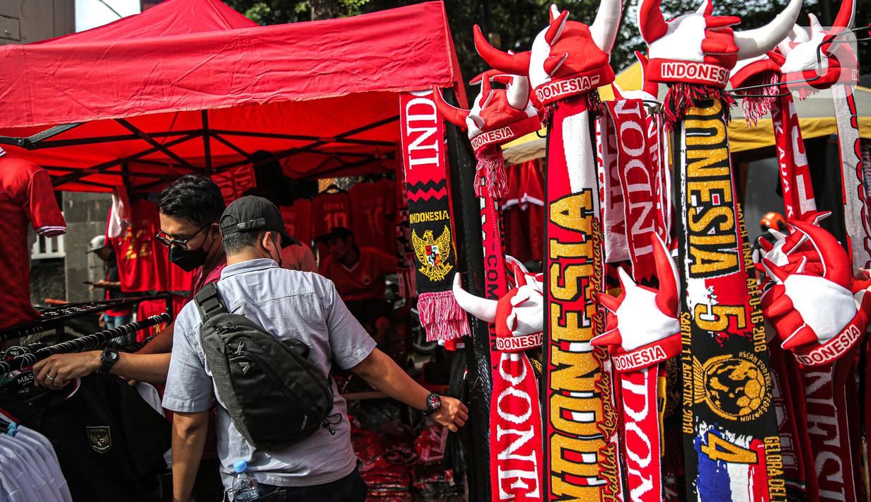 Jelang Lawan Thailand di AFF 2022, Jersey dan Atribut Timnas Indonesia ...