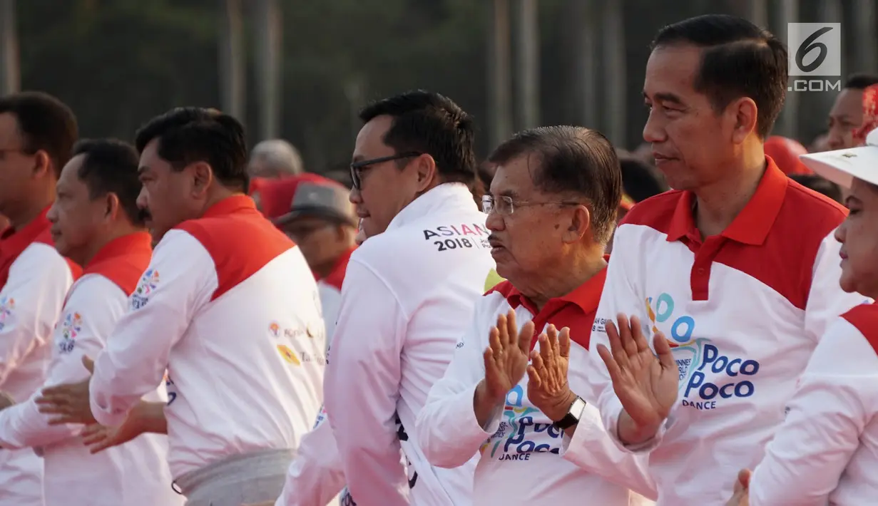 FOTO: Gaya Jokowi dan Jusuf Kalla Meriahkan Pemecahan Rekor Tari Poco ...