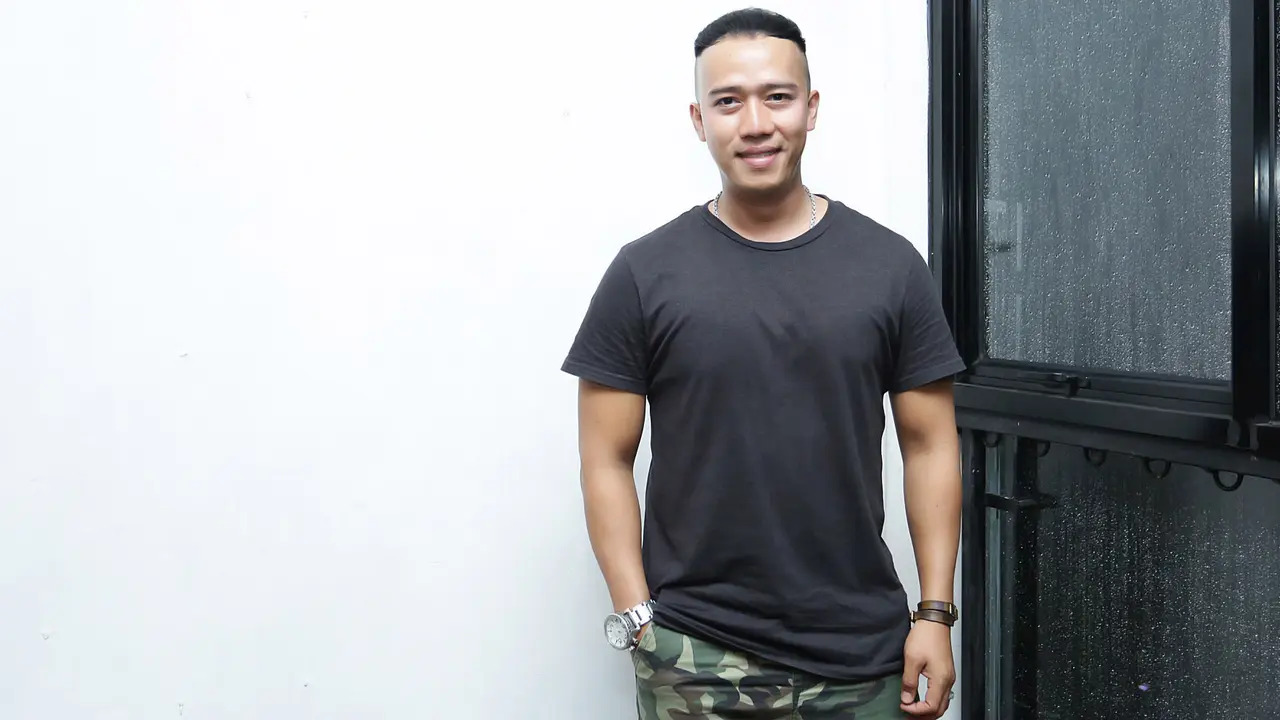 Tanggapan Ruri Wantogia soal Charlie Van Houten yang Jadi Vokalis New ...