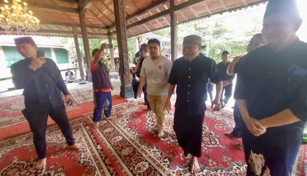 Permainan Bola Bekel, Jejak Permainan Kuno dari Asia hingga Masa ...