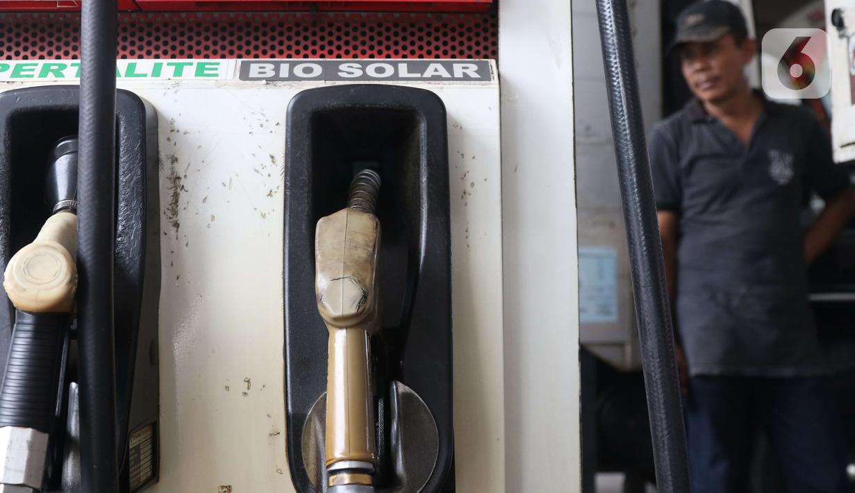 FOTO: Pertamina Mulai Sediakan Solar Campur Minyak Sawit - Foto ...