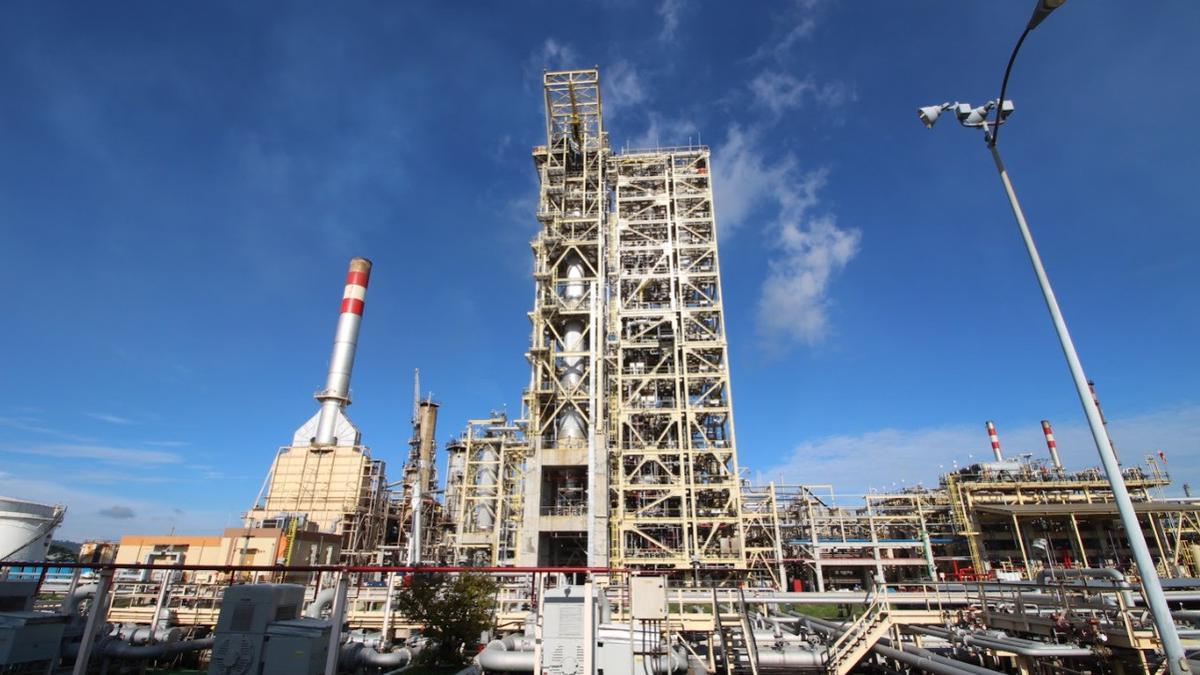 Efisien! Biaya Operasional Kilang Pertamina Lebih Rendah dari Singapura ...