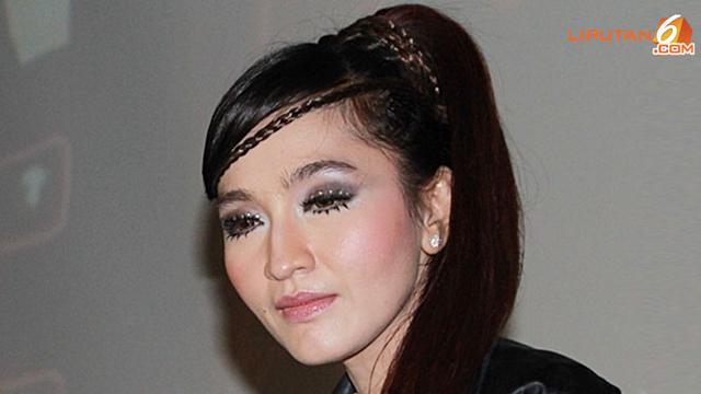 Indah Sari Cerita Tentang Cewek Matre di 'Kamu Mahal' - ShowBiz ...