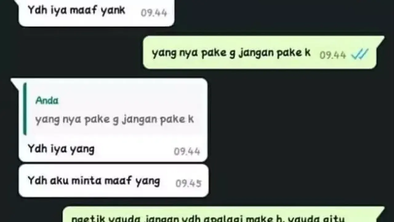 9 Chat Orang Pacaran Ini Buat Gemas dan Kesal, Selalu Salah - Hot ...