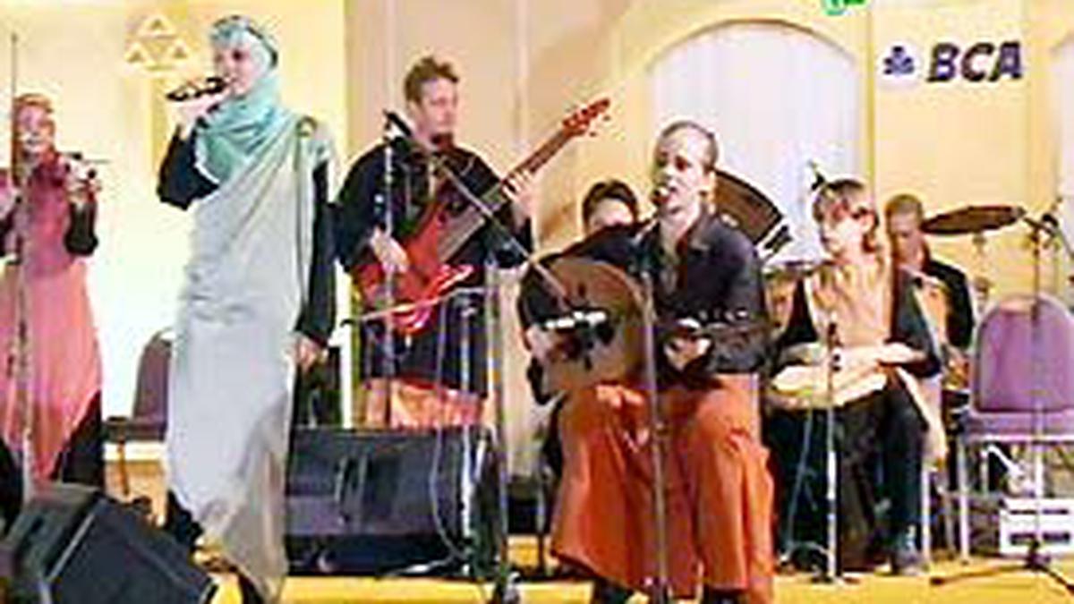 Syiar Islam dalam Musik ala Debu - News Liputan6.com