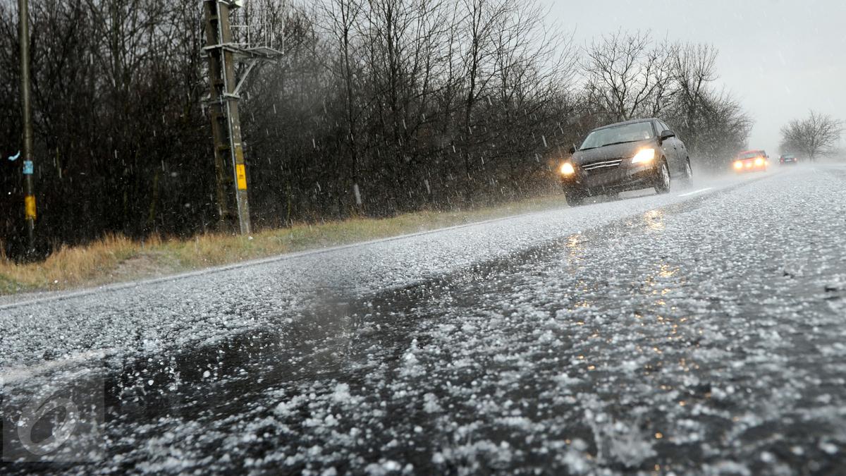 Penyebab Hujan Es, Proses Terbentuk dan Tanda-Tandanya