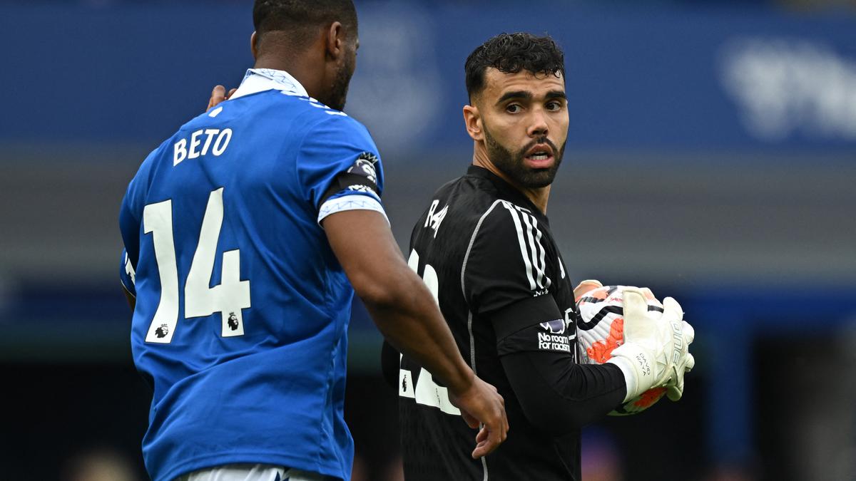 Mantan Kiper MU Ikut Campur Penentuan Kiper Utama Arsenal : David Raya ...