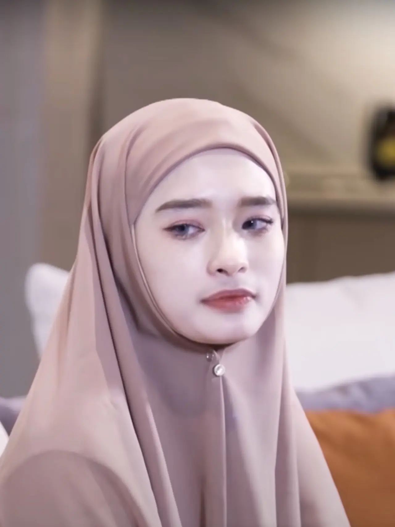 Fakta Inara Rusli Gugat Cerai Virgoun, Tuntut Nafkah Anak 110 Juta ...