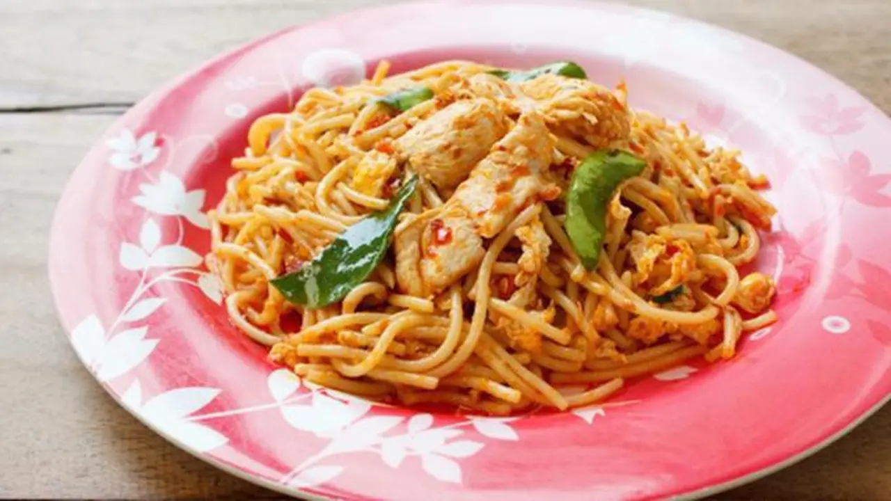 Fakta Unik Mie Gomak, Kuliner Autentik Khas Batak - Regional Liputan6.com