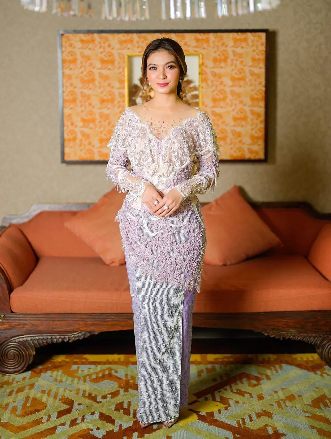 8 Inspirasi Kebaya Ungu dari Selvi Ananda, Erina Gudono, Ayu Ting Ting, hingga Jessica Mila ...