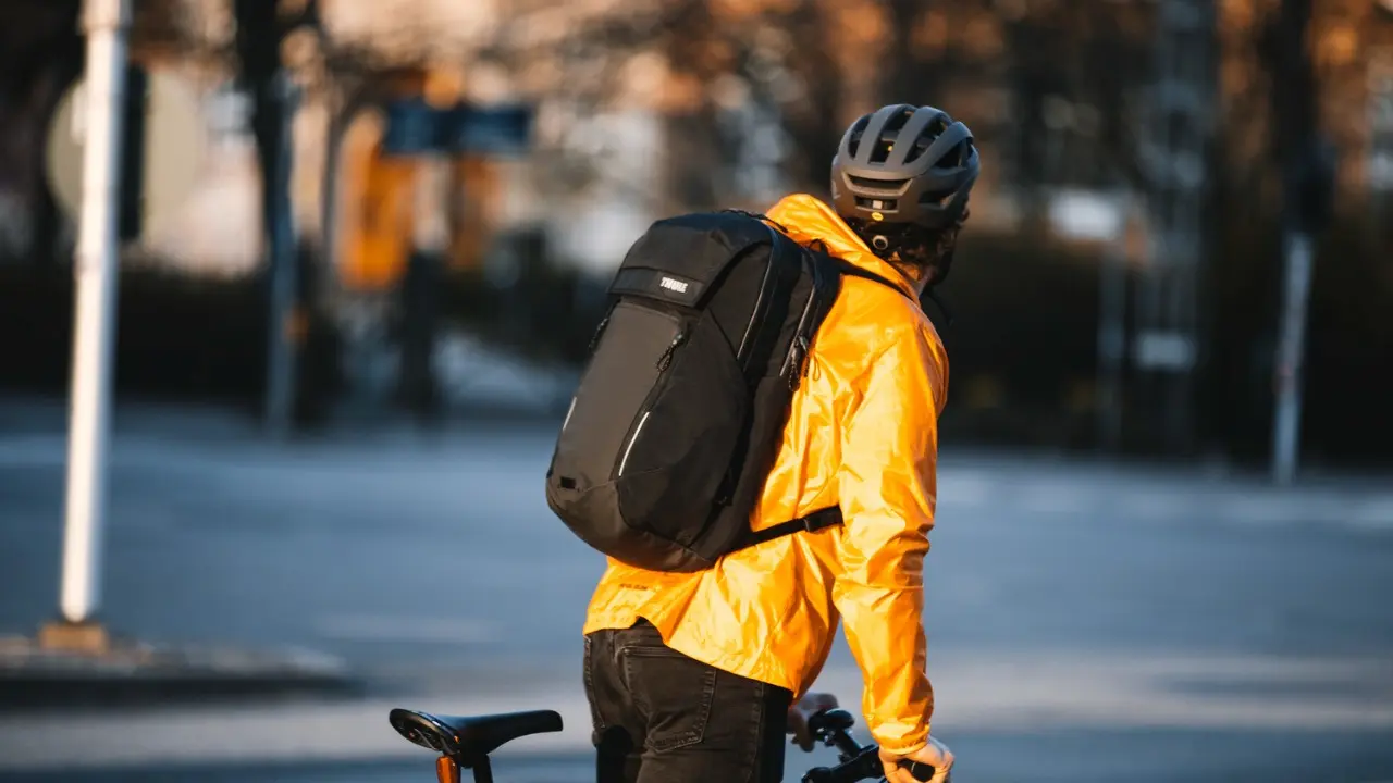 Pilihan Stoller Hingga Koper untuk Permudah Mudik Hingga Libur Lebaran ...