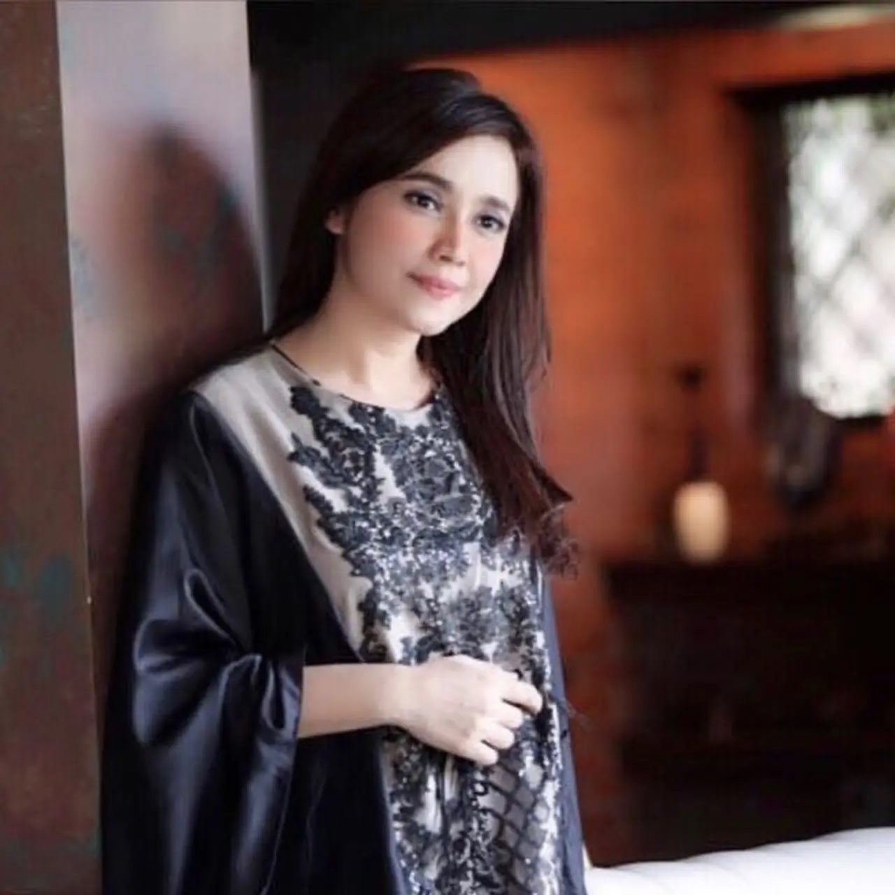 6 Potret Sonya Morina Sosok Wanita Diduga Milea Asli, Pernah Bertemu ...